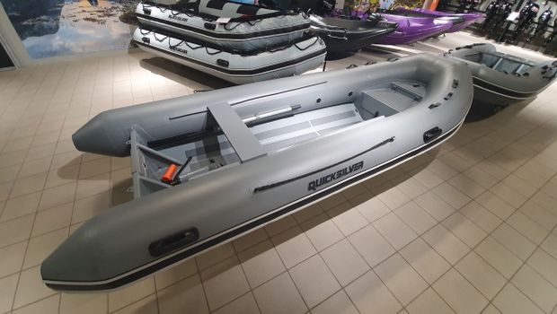 Quicksilver aluminium RIB serien er moderne og innovative modeller